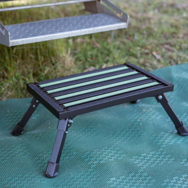BLACK ALUMINIUM CARAVAN STEP | Supex Products